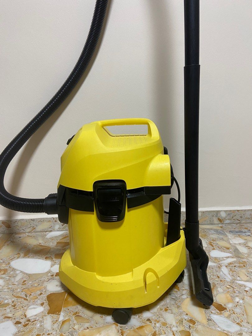 KARCHER WD3 WET/DRY VACUUM CLEANER (1000W), TV & Home Appliances, Vacuum Cleaner & Housekeeping ...