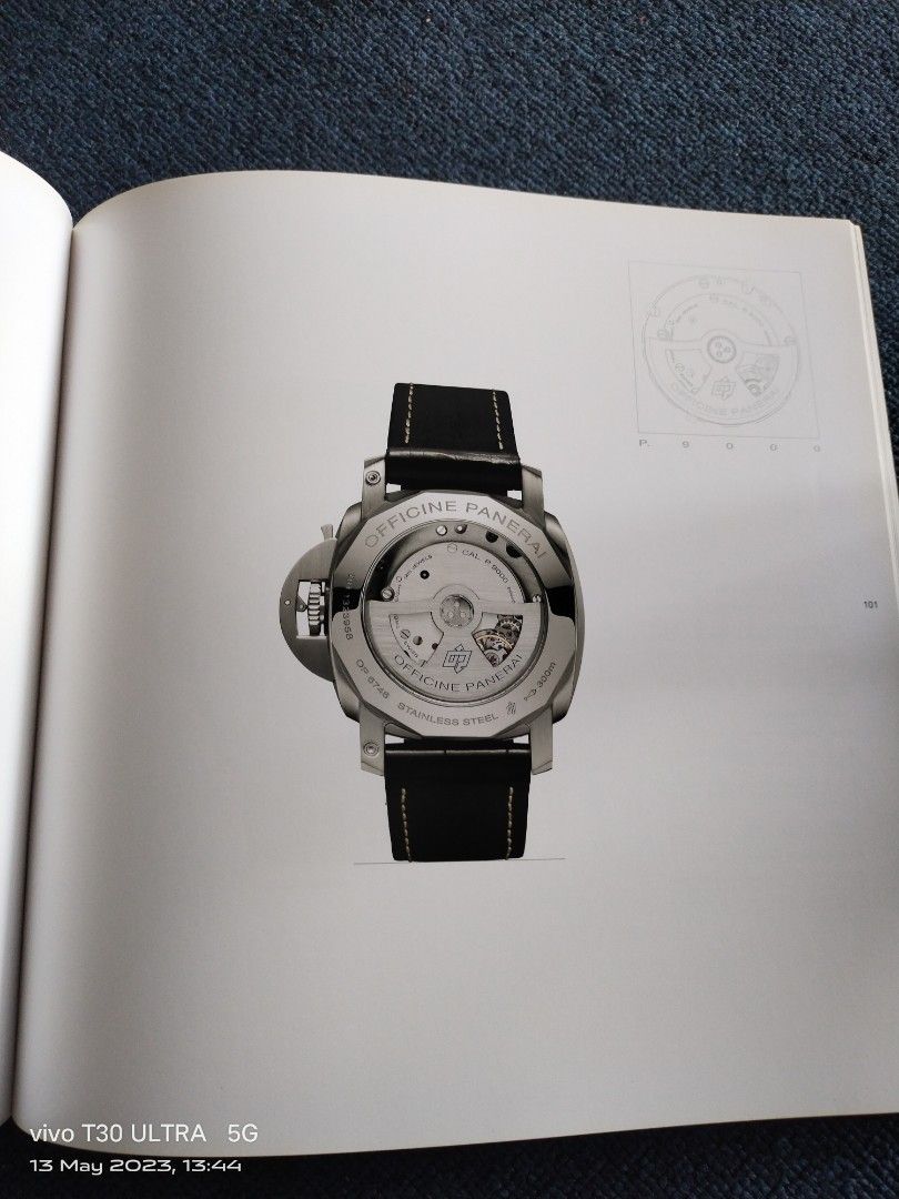 katalog jam panerai, Hobbies & Toys, Books & Magazines, Magazines on ...