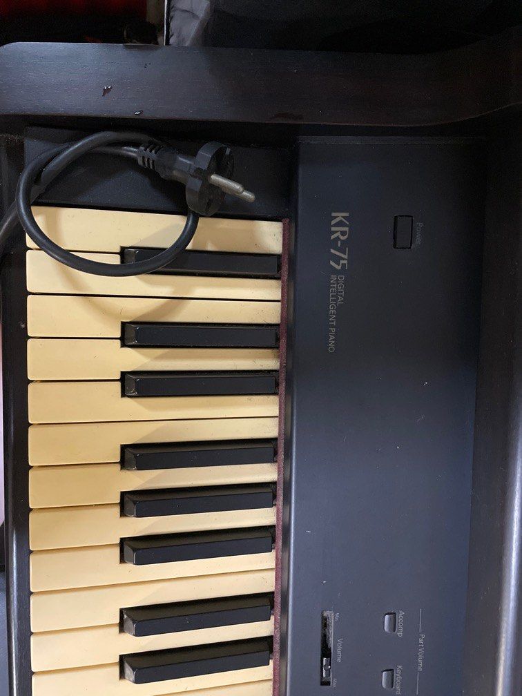 KR-75 DIGITAL INTELLIGENT PIANO, Hobbies & Toys, Music & Media, Musical ...