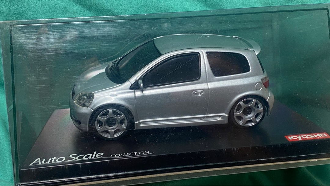 Kyosho mini z TOYOTA Vitz RS MINI-z, 興趣及遊戲, 玩具 & 遊戲類 - Carousell