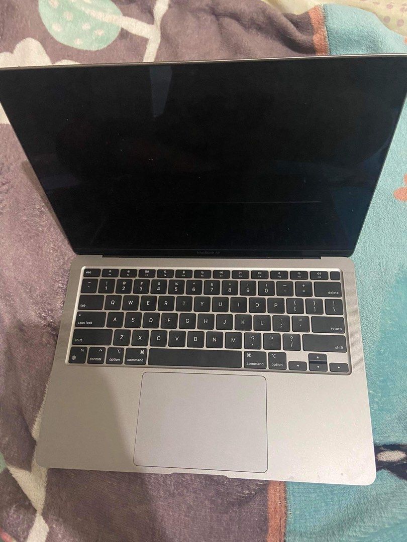 MACBOOK AIR FOR SALE!!!, Computers & Tech, Laptops & Notebooks on Carousell