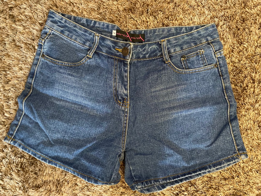 Maong Short krin krin brand, Women's Fashion, Bottoms, Shorts on Carousell