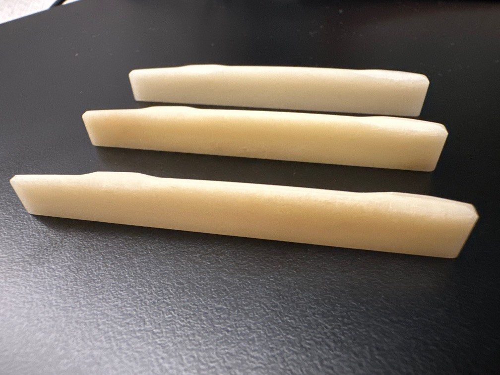 Martin cow bone saddle, Hobbies & Toys, Music & Media, Music ...