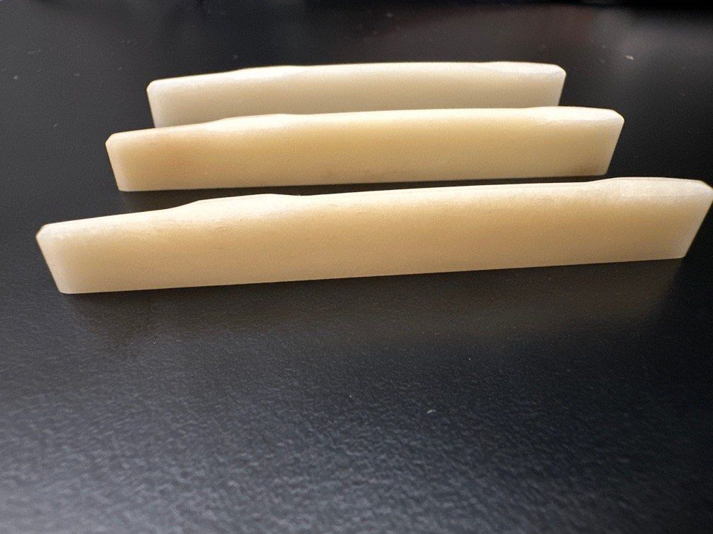 Martin cow bone saddle, Hobbies & Toys, Music & Media, Music ...