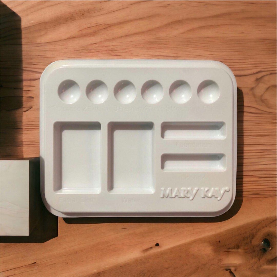 10 slots Mary Kay disposable mixing tray make up tray. 3pcs per pack ...