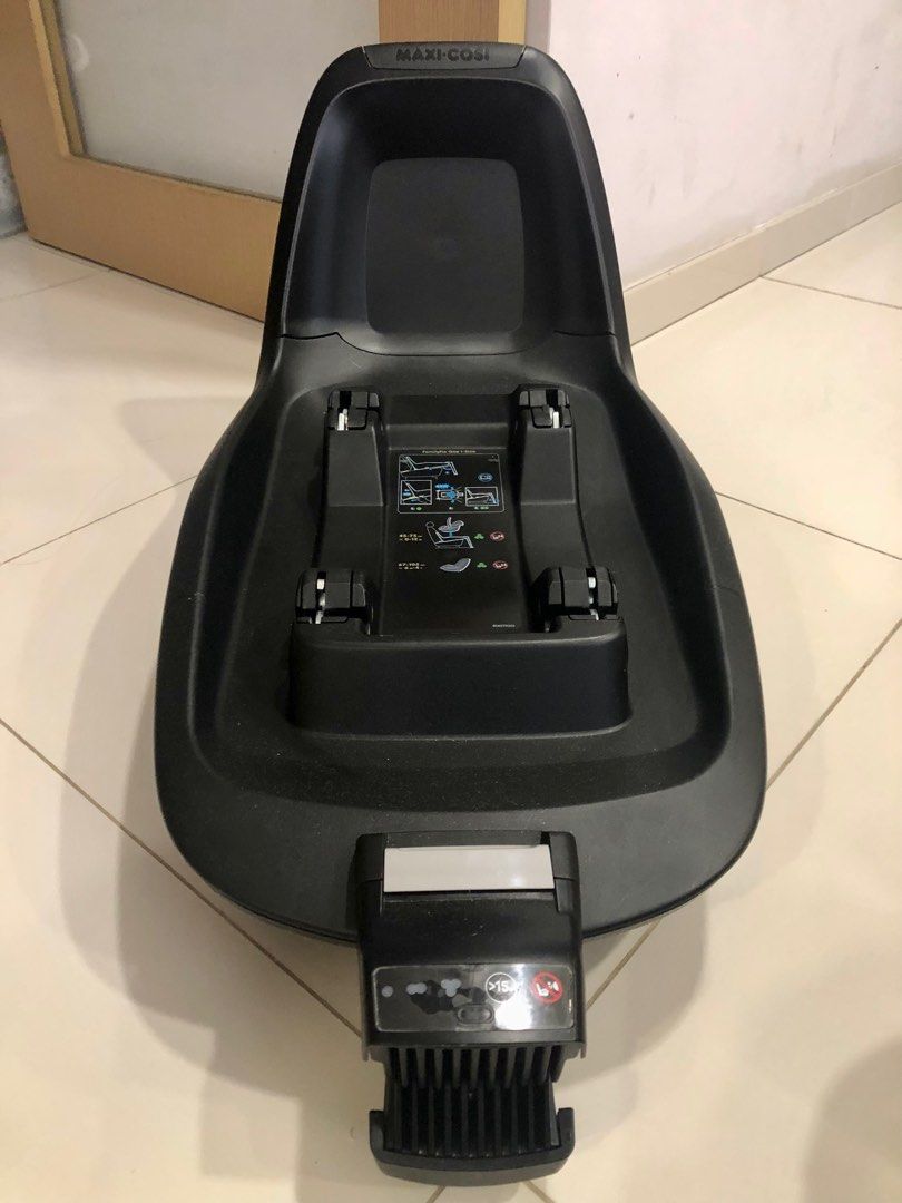 Maxi Cosi Pearl Smart i-Size Carseat + Familyfix i-Size Isofix, Babies ...