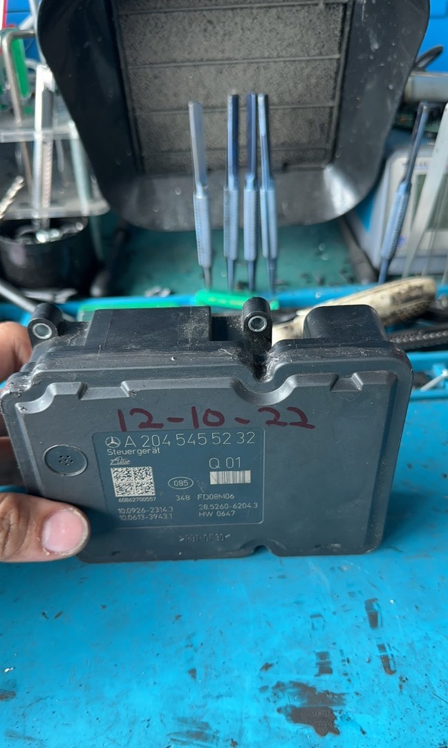 Mercedes w204 abs module repair & 6 months warranty, Car Accessories ...