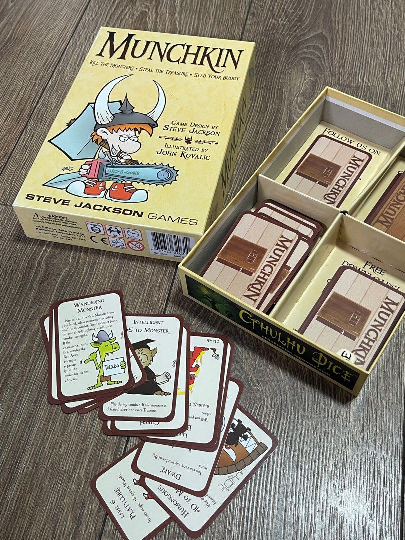 Munchkin card game, Hobbies & Toys, Toys & Games on Carousell
