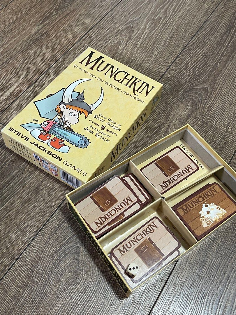 Munchkin card game, Hobbies & Toys, Toys & Games on Carousell