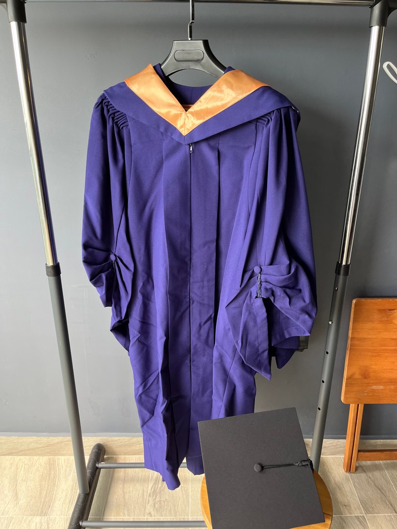 NUS Graduation Gown, Luxury, Apparel on Carousell
