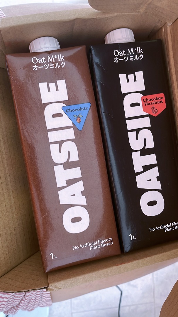 OATSIDE OATMILK CHOCO & CHOCO HAZELNUT 1 LITER, Food & Drinks ...