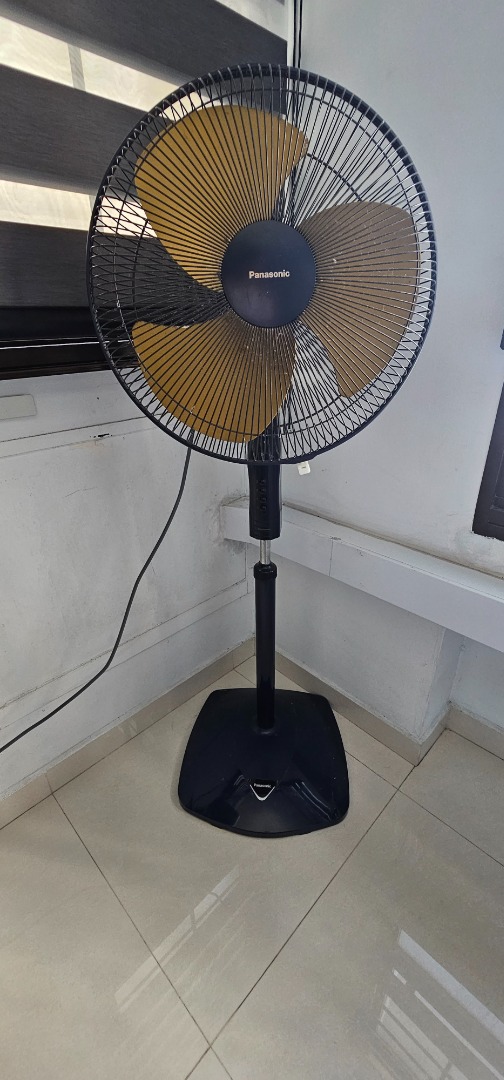 Panasonic standing fan, Furniture & Home Living, Lighting & Fans, Fans ...