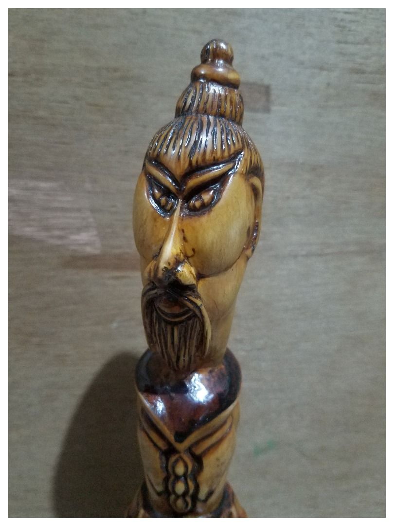 Patung Kayu Antik Raja Cina on Carousell