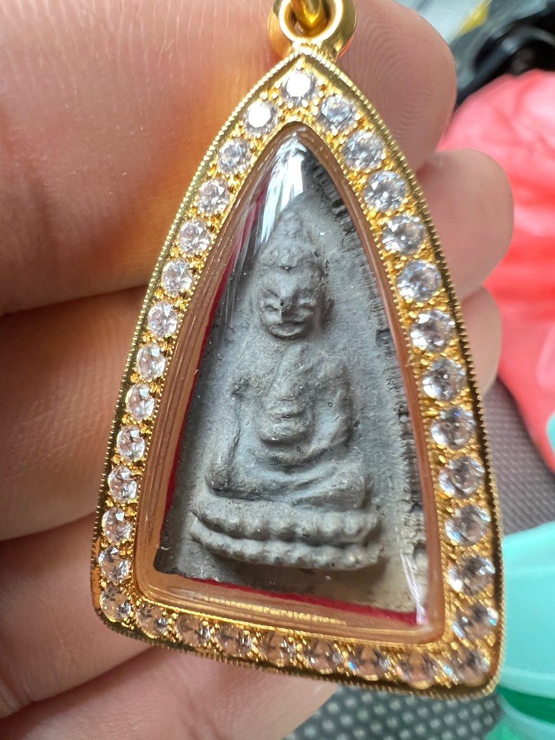 Putto Noi phim lek (pa ah ta liam)nur din,Khun Mae wat Awut, Hobbies & Toys, Memorabilia ...