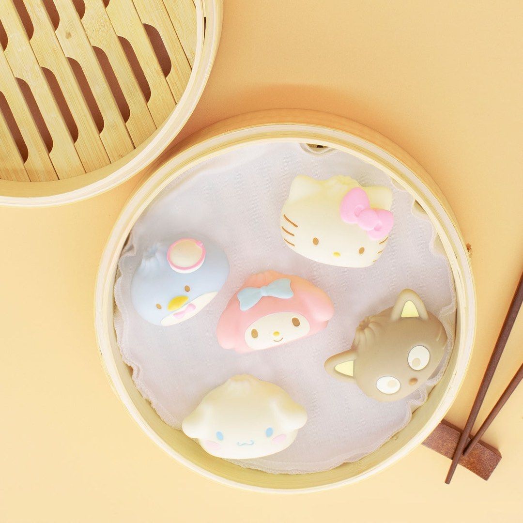 Sanrio Hello Kitty & Friends Surprise Squishies Dumpling Steamed Bun ...