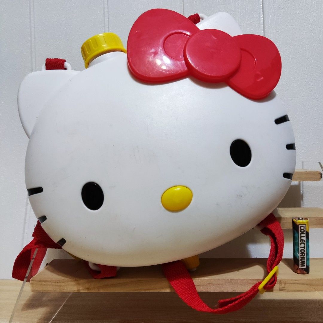 Sanrio Hello Kitty Water Gun, Hobbies & Toys, Toys & Games on Carousell