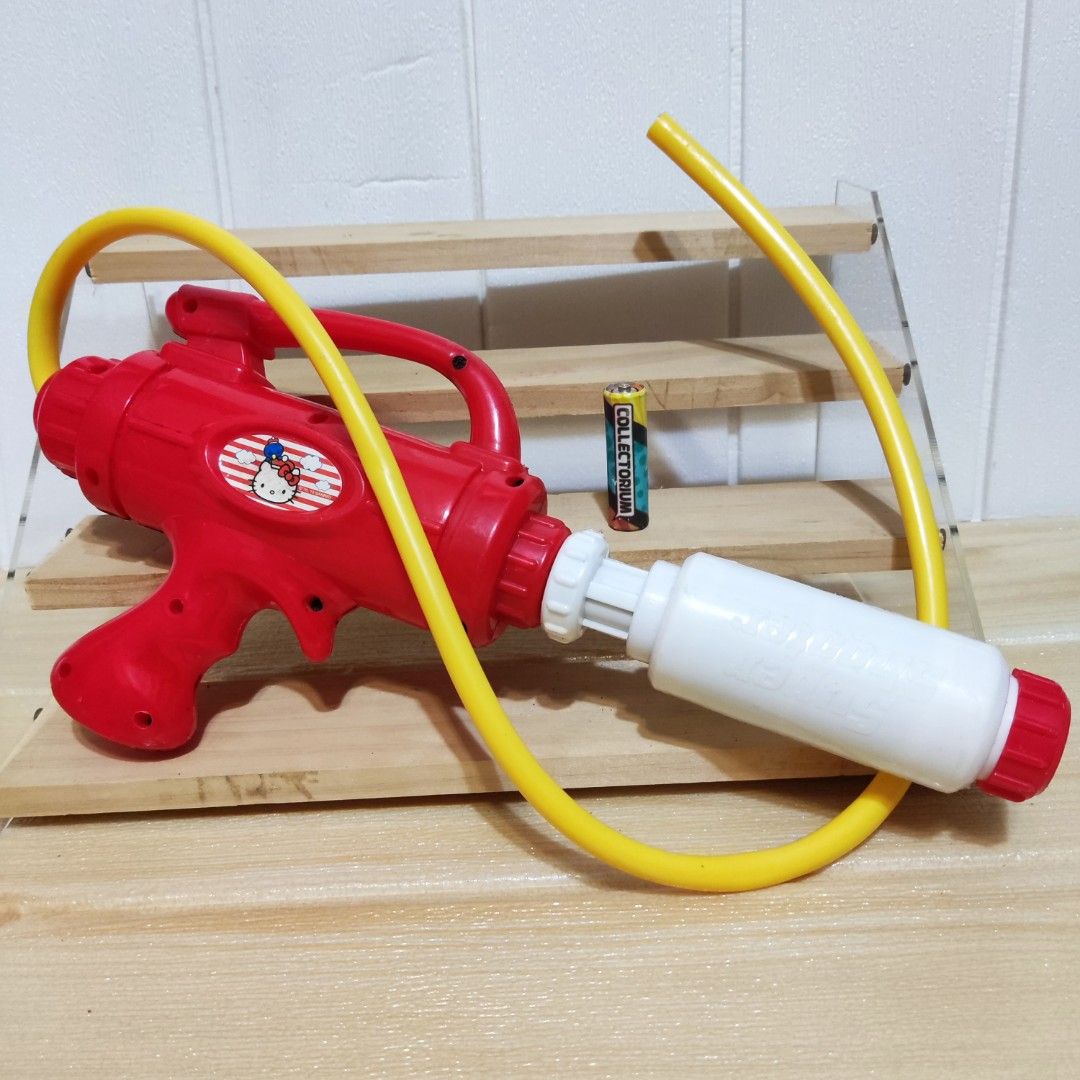 Sanrio Hello Kitty Water Gun, Hobbies & Toys, Toys & Games on Carousell