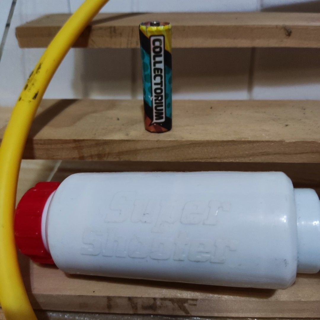 Sanrio Hello Kitty Water Gun, Hobbies & Toys, Toys & Games on Carousell