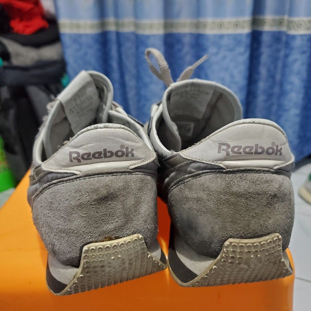 Sepatu aztec reebok original terbaik di kelasnya, Fesyen Pria, Sepatu ...