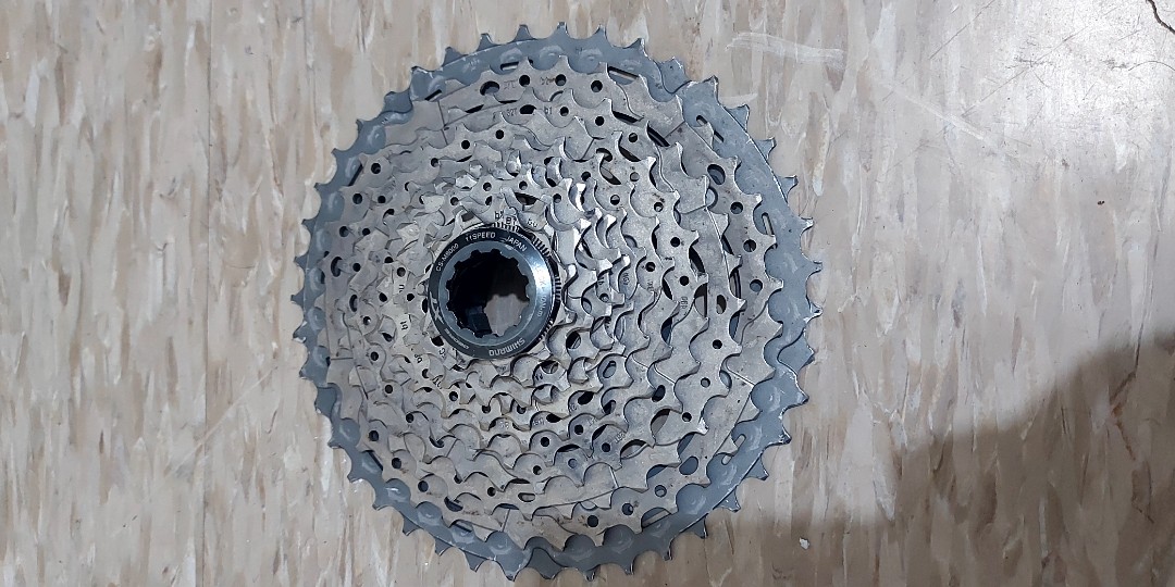 Shimano XT M8000 Cogs or Casette, Sports Equipment, Bicycles & Parts ...