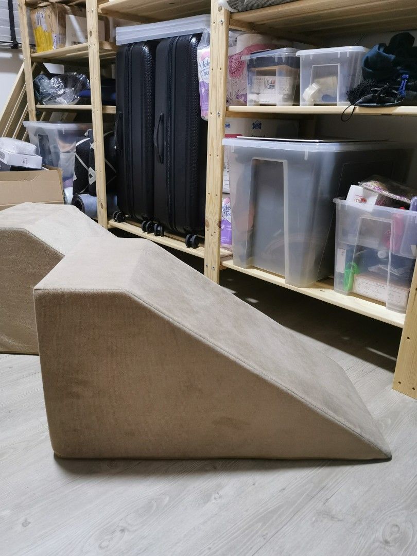 Slope/steps for dogs, Pet Supplies, Homes & Other Pet Accessories on ...