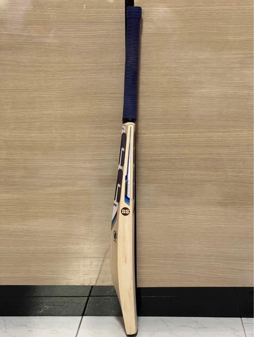 SS Master 7000 Cricket Bat, Sports Equipment, Sports & Games, Racket ...