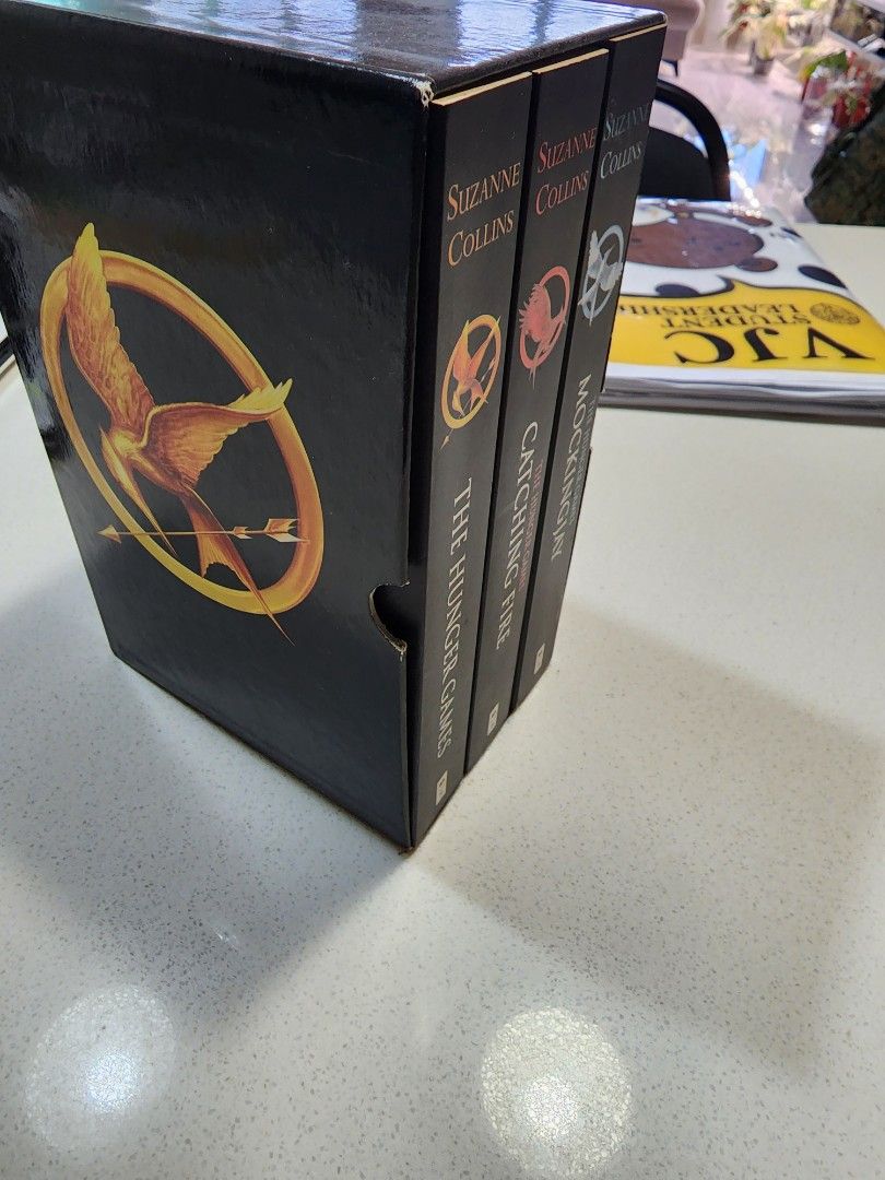 The Hunger Games trilogy book set, Hobbies & Toys, Books & Magazines ...