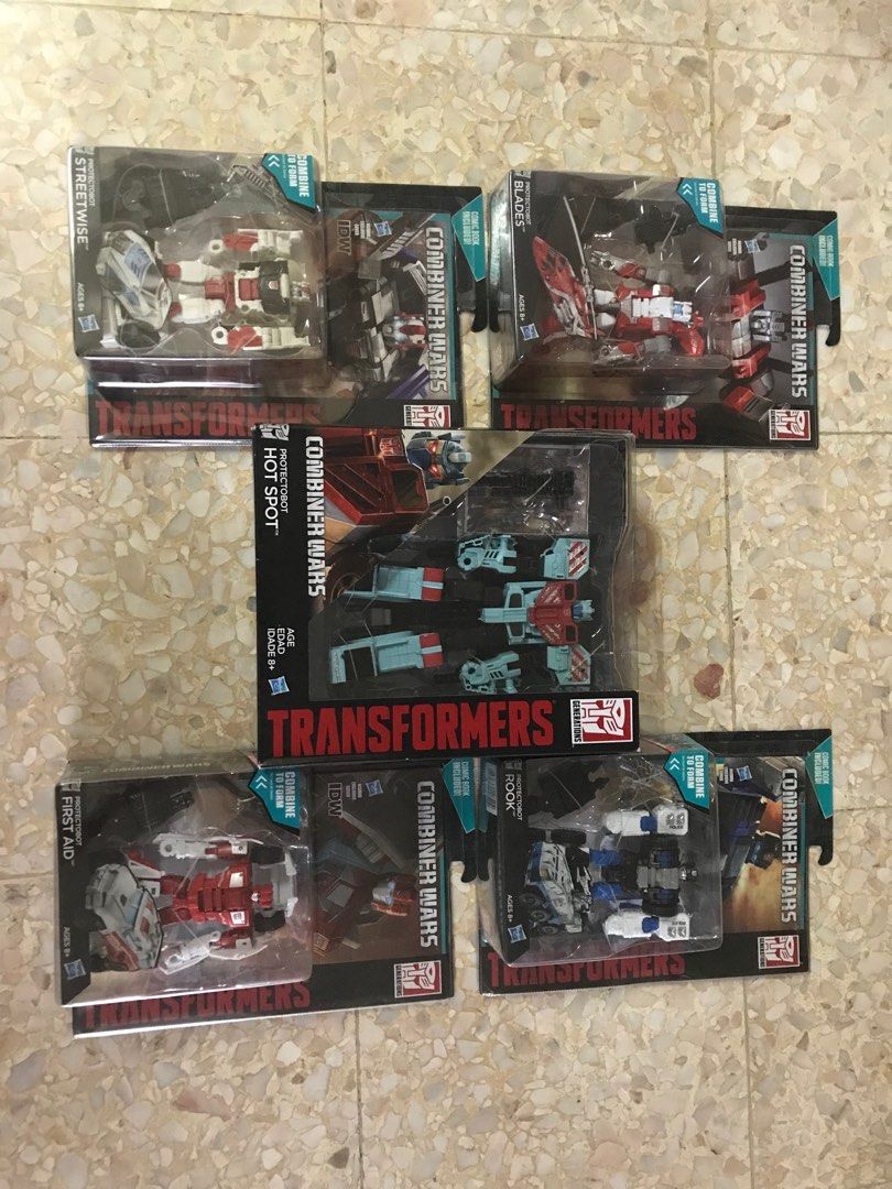 Transformers Defensor (5 combine into 1), Hobbies & Toys, Toys & Games ...