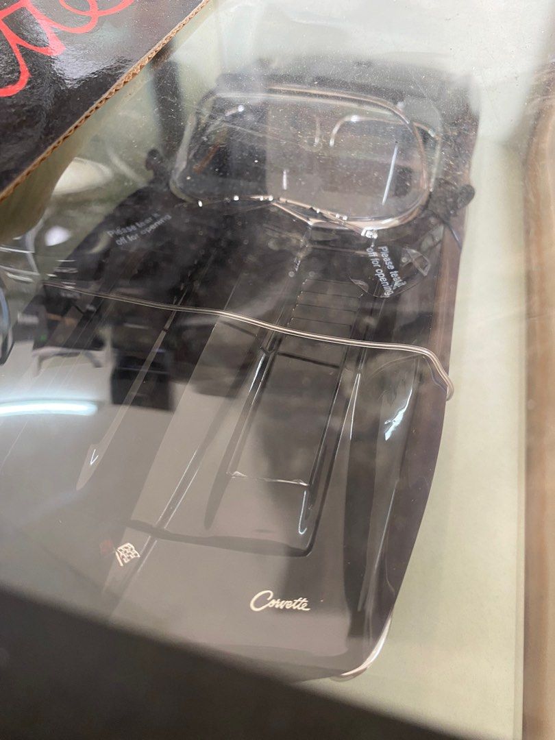 UT Models Chevrolet Corvette Mako Shark (1:18 scale), Hobbies & Toys ...