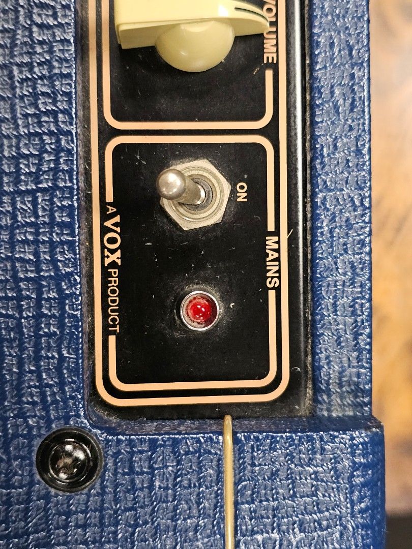 VOX AC4C1 BL Guitar Amplifier Tube 4 Watts Combo Amp 1x10 10" Mini ...