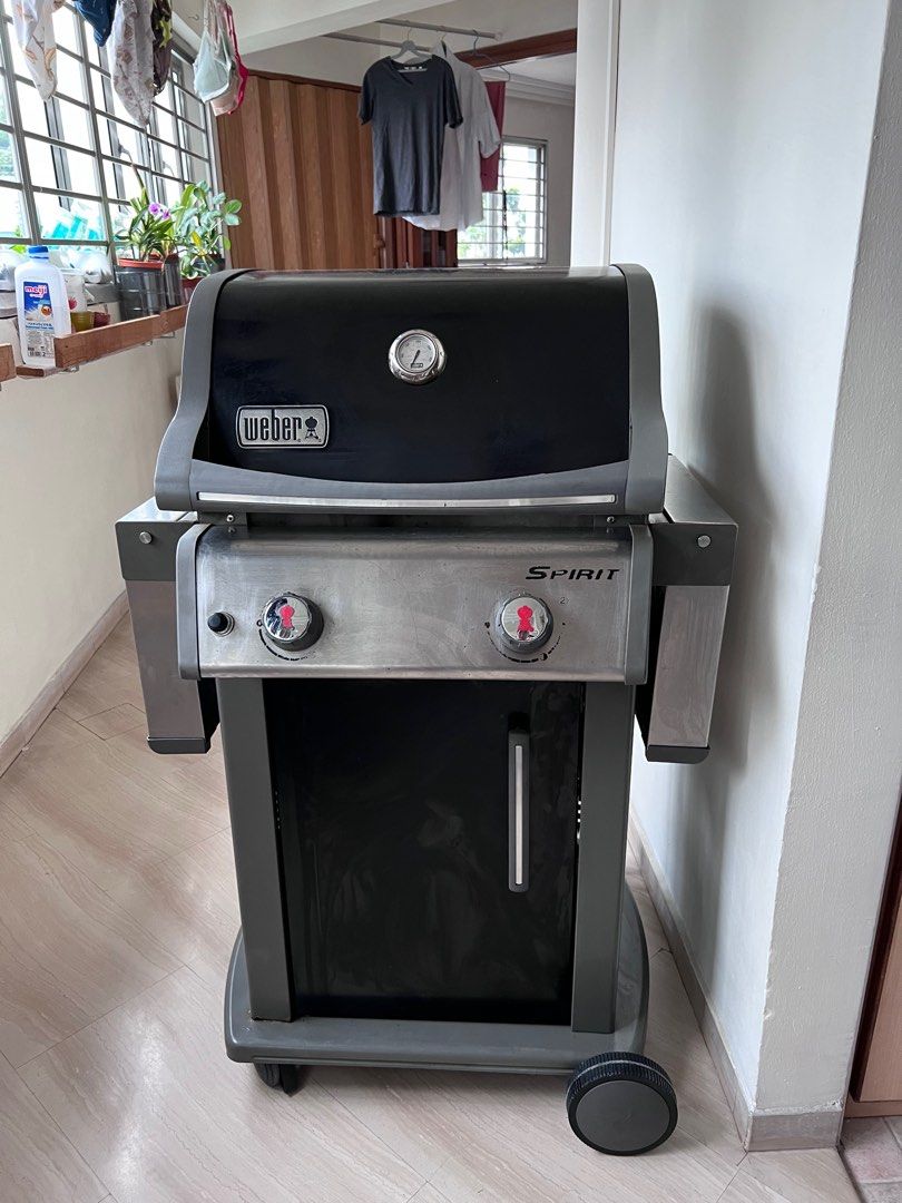 Weber spirit e210, TV & Home Appliances, Kitchen Appliances, BBQ ...