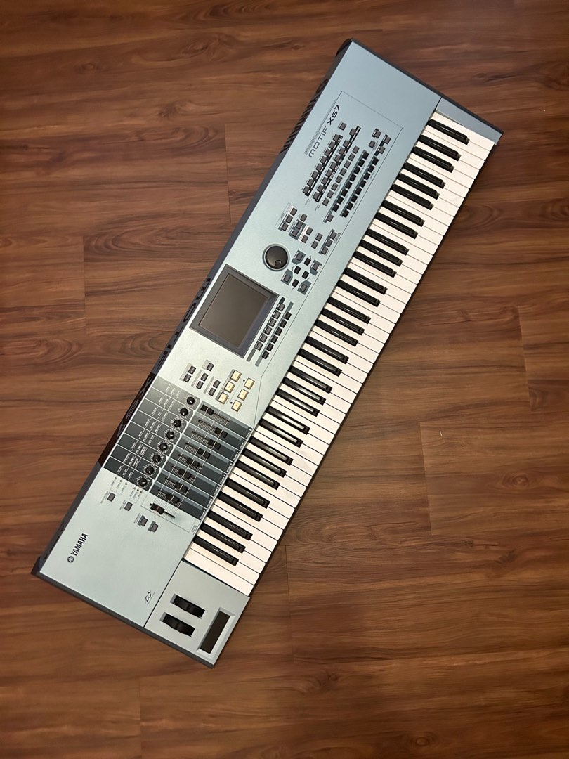 Yamaha Motif XS7 Workstation Keyboard Piano, Hobbies & Toys, Music ...