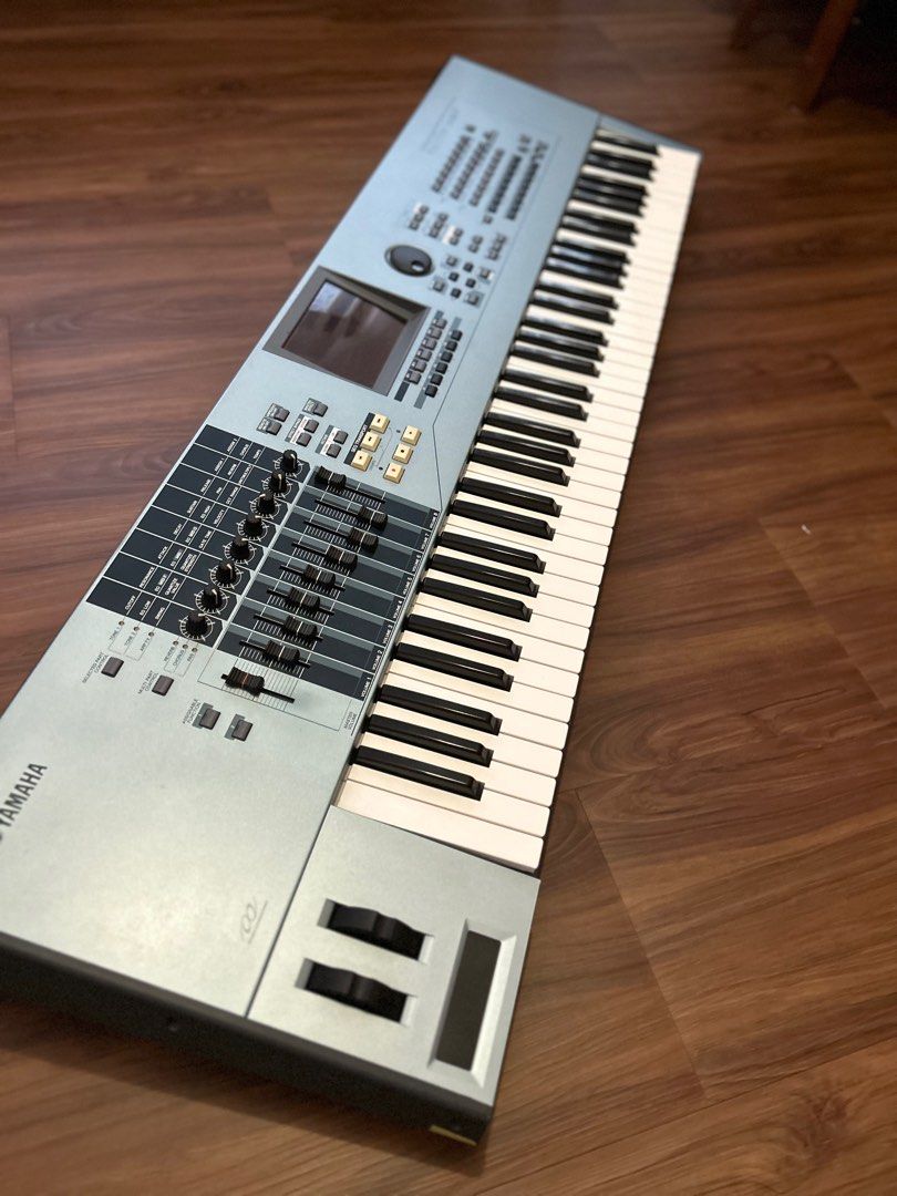 Yamaha Motif XS7 Workstation Keyboard Piano, Hobbies & Toys, Music ...