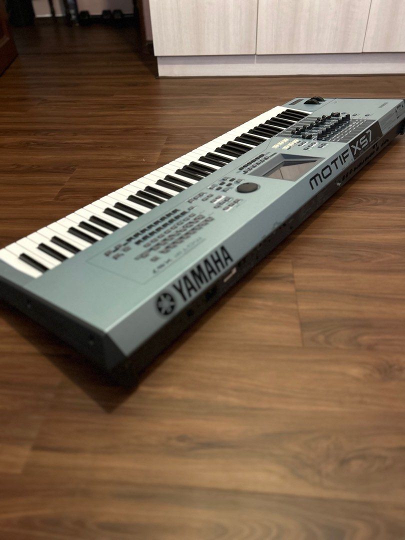 Yamaha Motif XS7 Workstation Keyboard Piano, Hobbies & Toys, Music ...