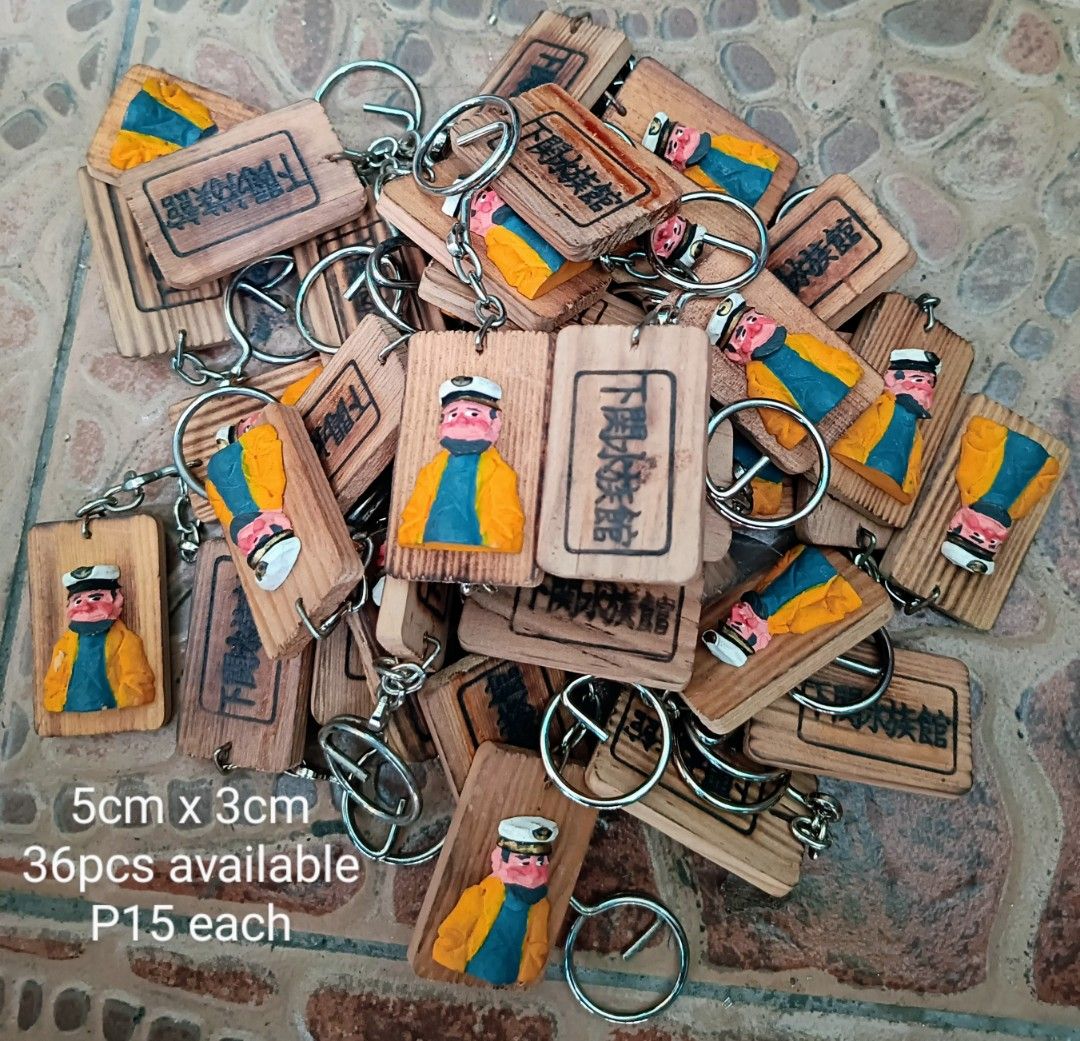 139pcs Vintage Wooden Keychains with Sailor Figures Party Giveaways ...