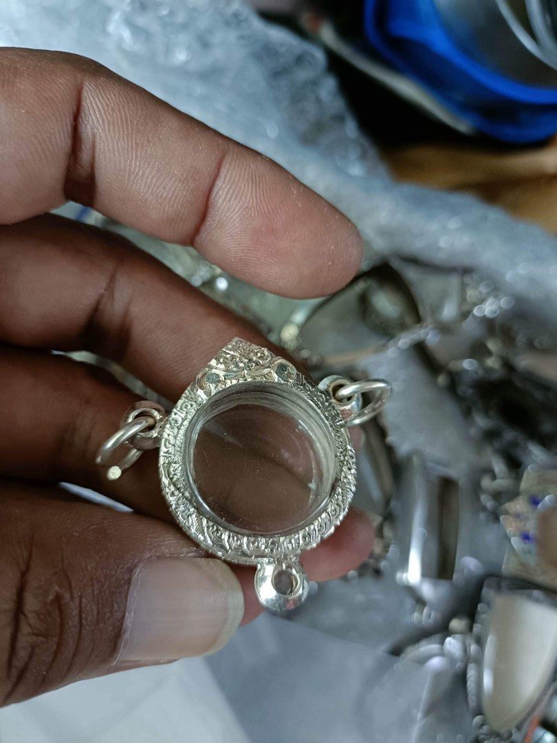 92.5% open close amulet silver casing, Hobbies & Toys, Memorabilia ...