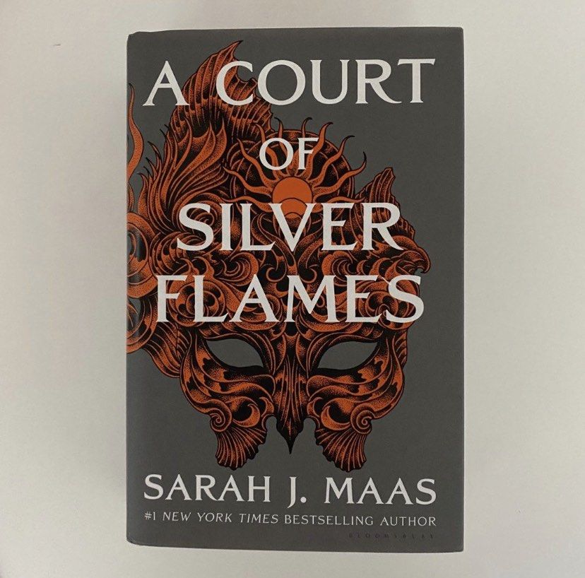 A COURT OF SILVER FLAMES ACOSF by Sarah J Maas Set, Hobbies & Toys ...
