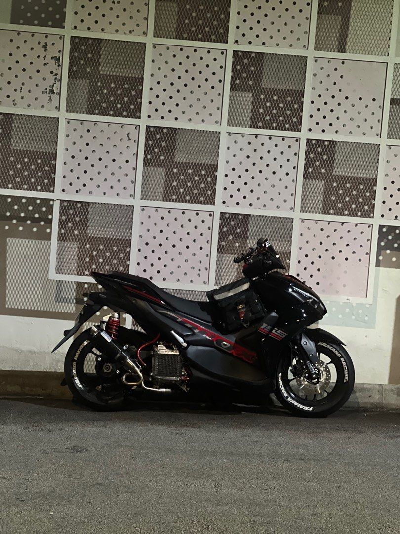 Aerox V2 on Carousell