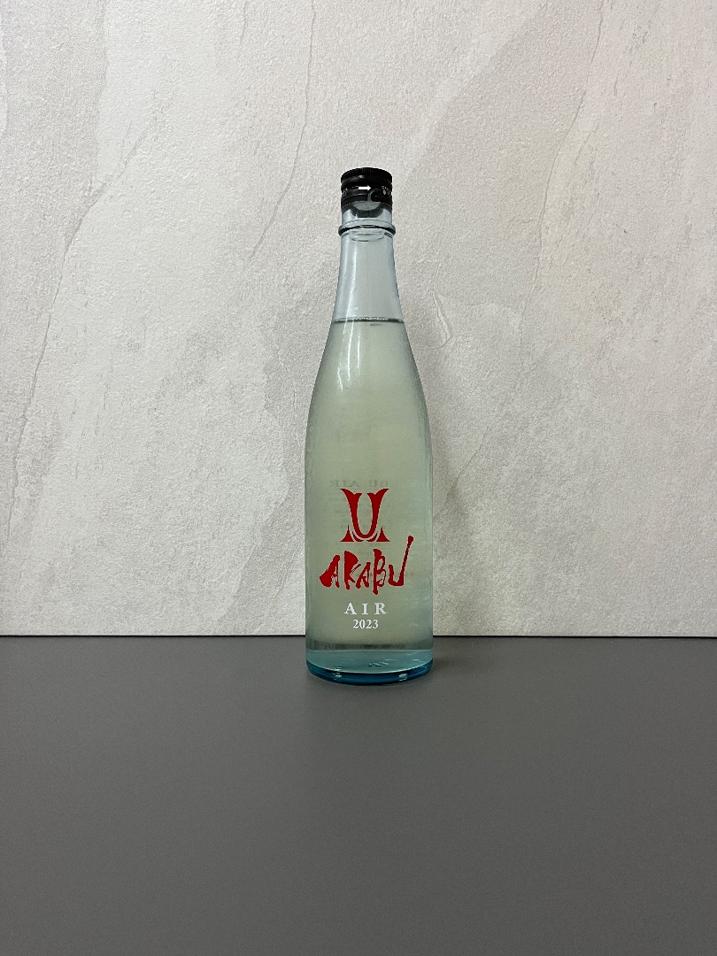AKABU 純米 AIR 2023 720ml (2023年5月飛機貨), 嘢食 & 嘢飲, 酒精飲料 - Carousell
