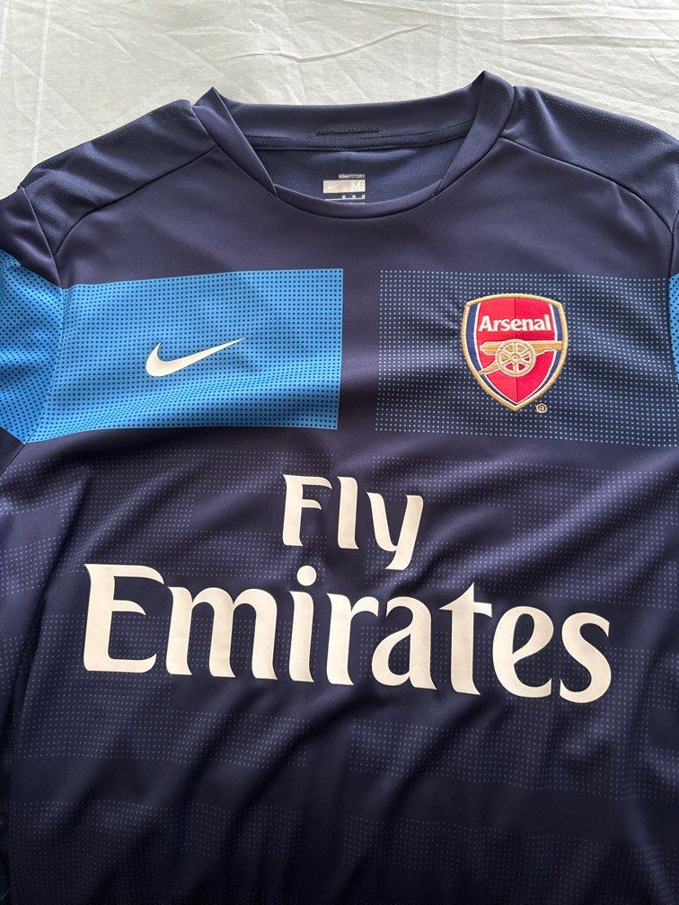 Arsenal Nike Dri Fit training kit, Men's Fashion, Tops & Sets, Tshirts ...