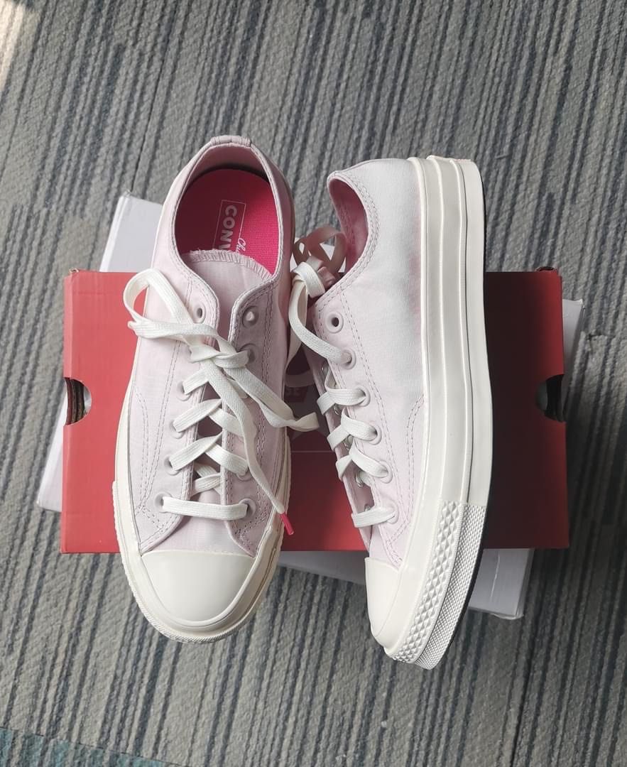Authentic Converse on Carousell