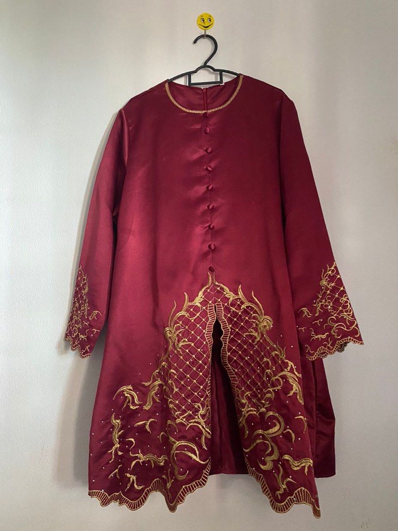 Baju kurung sulam raya tunang, Women's Fashion, Muslimah Fashion, Baju ...