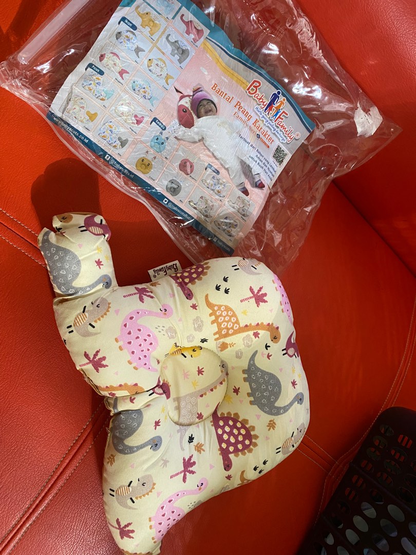 Bantal peang peyang baby family bayi, Bayi & Anak, Lainnya di Carousell