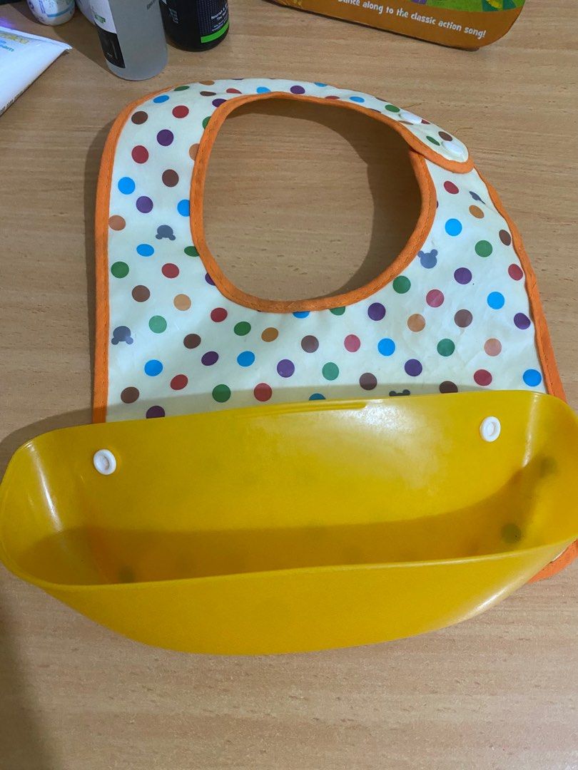 Bibs atau sleber atau celemek makan anak, Bayi & Anak, Perawatan ...