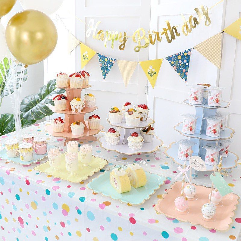 Birthday declaration items, Hobbies & Toys, Stationery & Craft ...