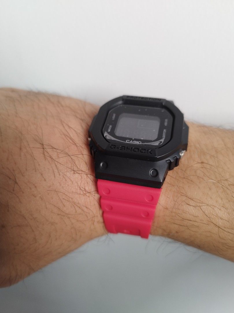 Casio G-Shock gmw 5000 red Ferrari, Fesyen Pria, Jam Tangan di Carousell