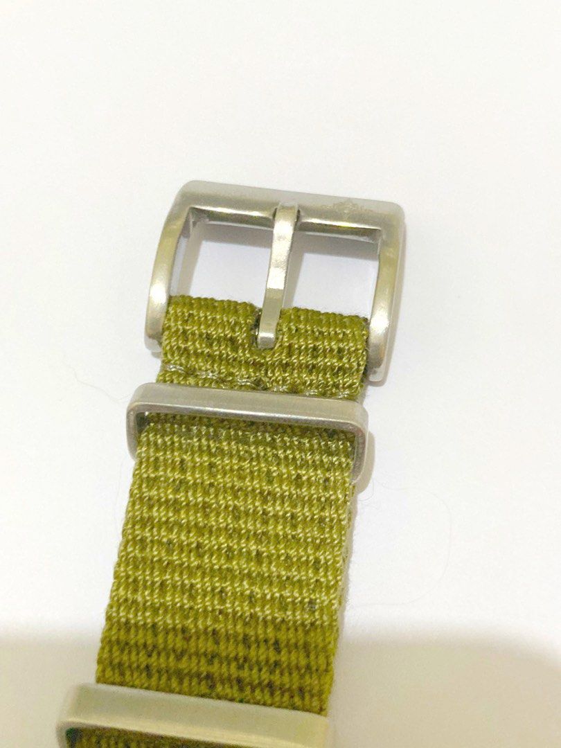 Cotton Single-Pass NATO strap, army green 18mm on Carousell