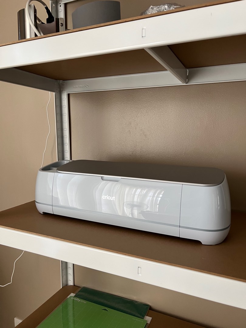 Cricut Maker 3 | Paper Vinyl Sticker Cutter Cutting Machine, Computers & Tech, Printers ...