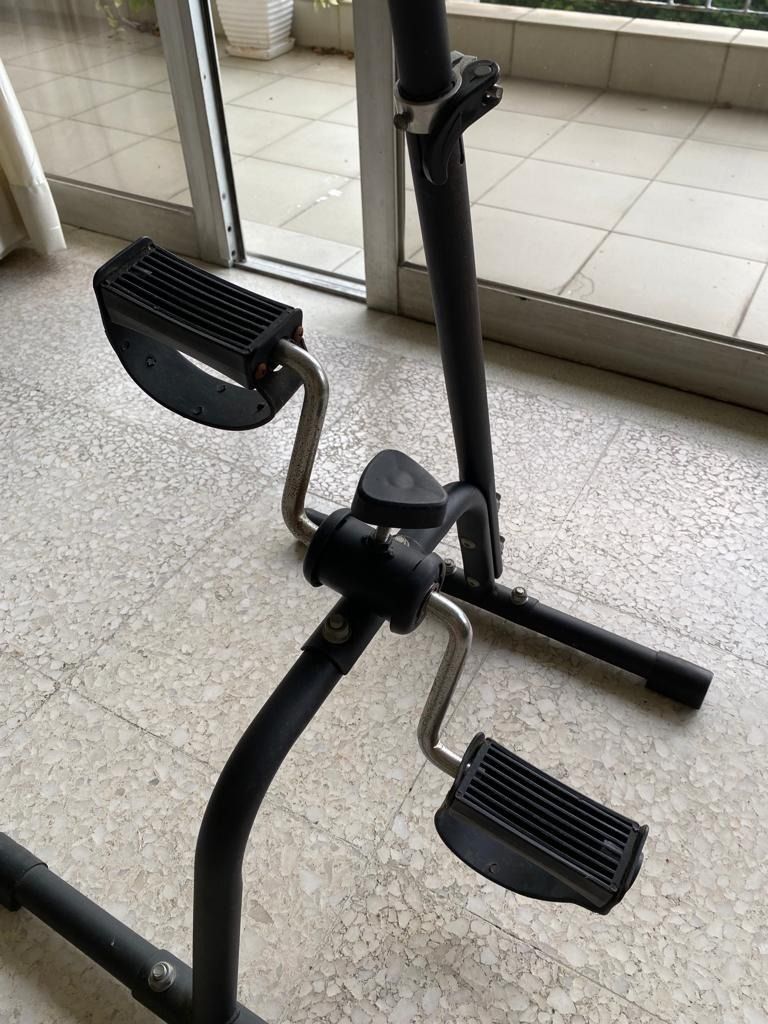 Cycle Pedal with Handle, Health & Nutrition, Assistive & Rehabilatory ...