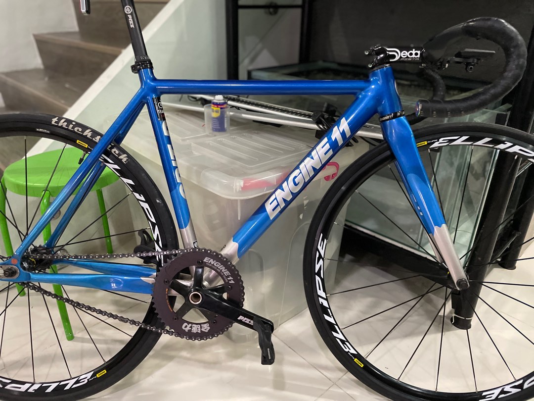 engine 11 crit d, Sports Equipment, Bicycles & Parts, Bicycles on Carousell